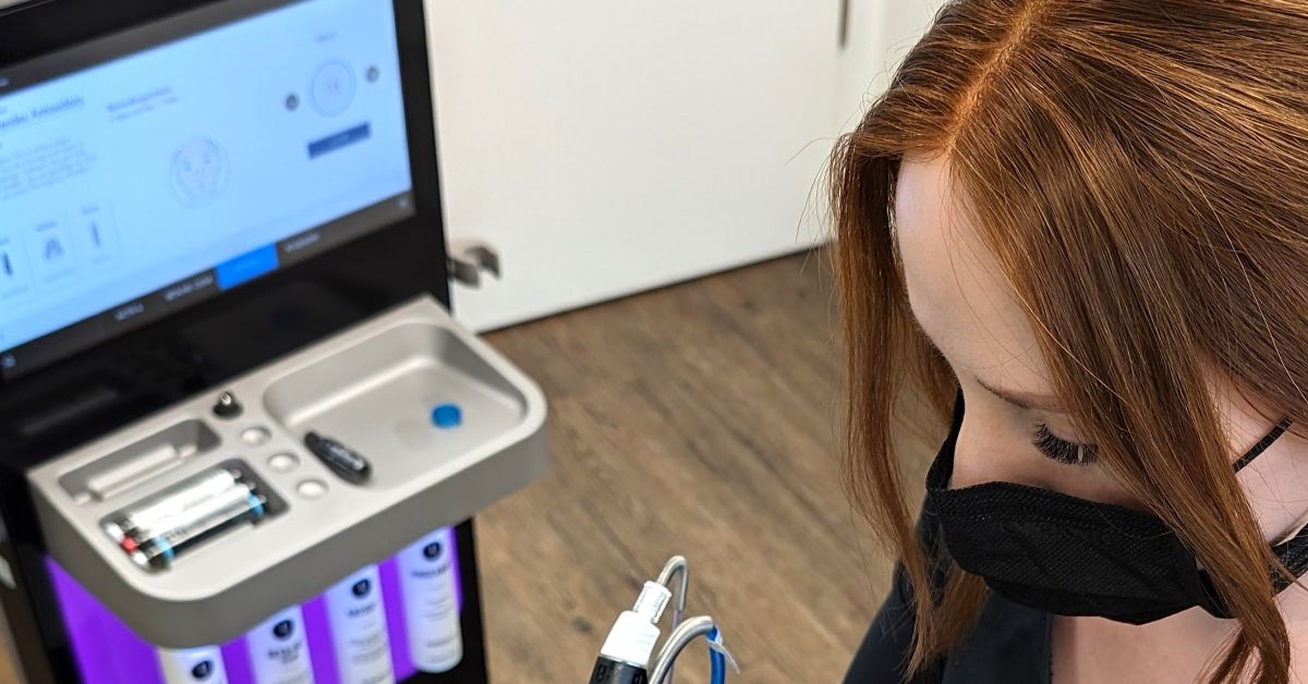 Hydrafacial der nächsten Generation | Hautarzt Dr. Thomas Führer Privat ...
